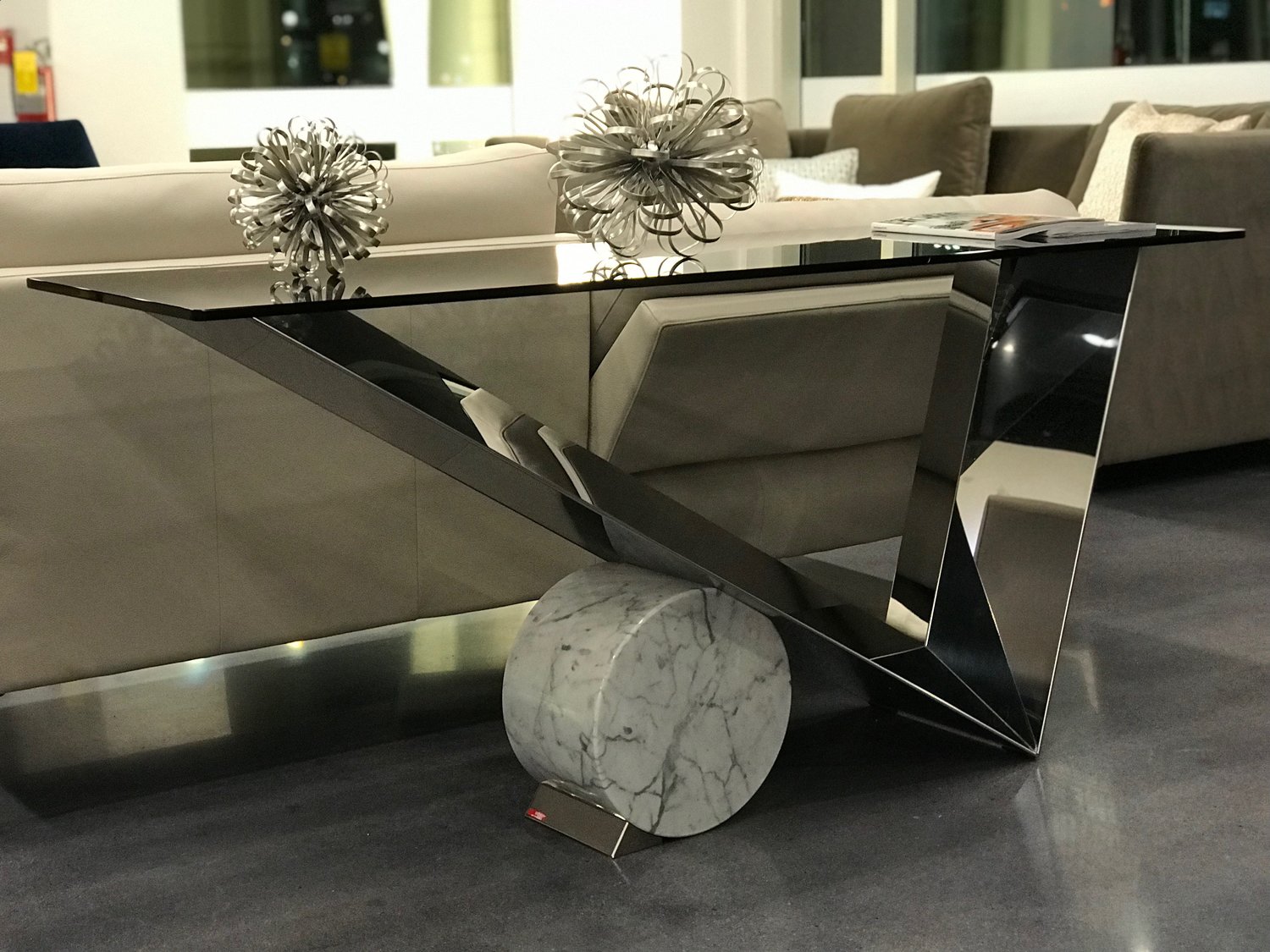 TOUR CONSOLE TABLE By Cattelan Italia - Modern Consoles